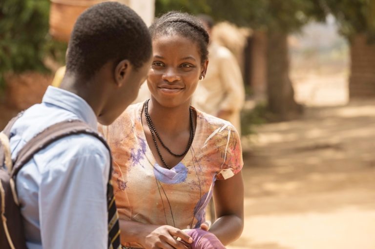 映画『風をつかまえた少年』原作者 ウィリアム・カムクワンバ 来日トークイベントレポート | Cinema Art Online [シネマアート ...