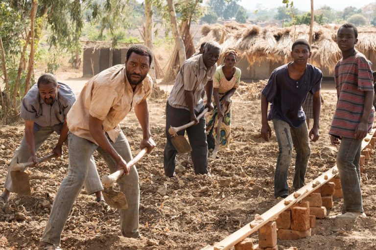 映画『風をつかまえた少年』原作者 ウィリアム・カムクワンバ 来日トークイベントレポート | Cinema Art Online [シネマアート ...